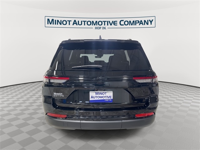 New 2025 Jeep Grand Cherokee Altitude X Sport Utility in Minot #66961 | Minot Chrysler Center