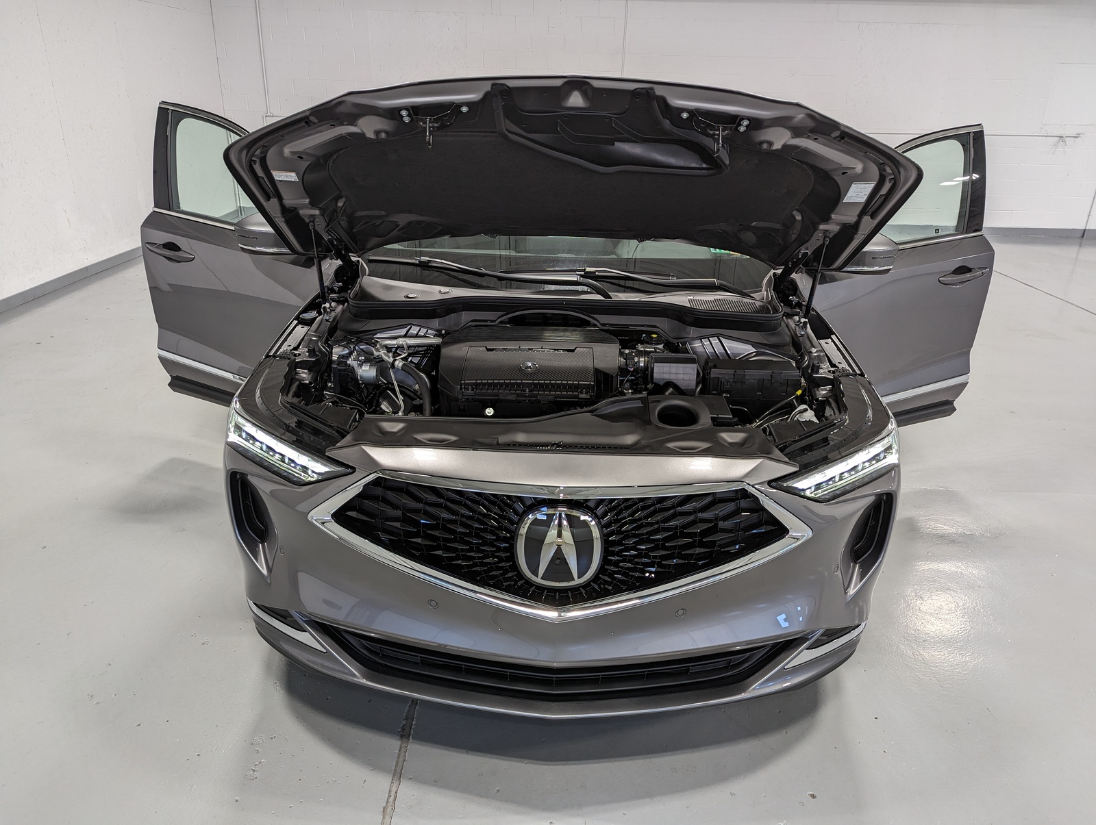 New 2023 Acura MDX SH-AWD with Technology Package in Liquid Carbon ...