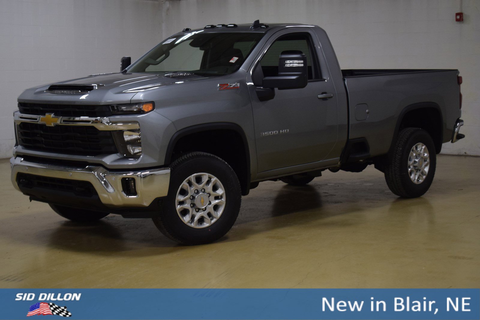 New 2025 Chevrolet Silverado 3500 HD LT Regular Cab in #325189 | Sid Dillon