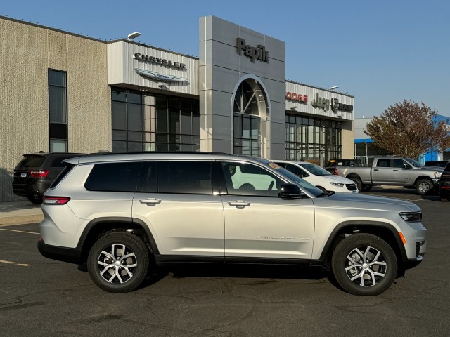 New 2025 JEEP Grand Cherokee L Limited 4D Sport Utility in Luverne #634432J | Papik Motors