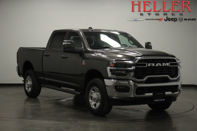 New 2025 RAM 2500 Tradesman Crew Cab in Pontiac #D25040 | Heller Motors Inc