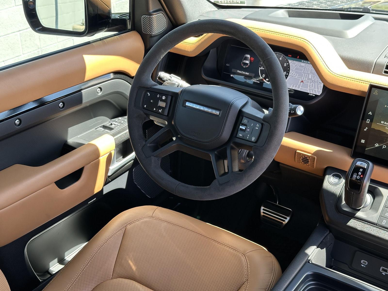 Pre-Owned 2024 Land Rover Defender 90 V8 SUV in Tucson #PS33483 | Royal ...