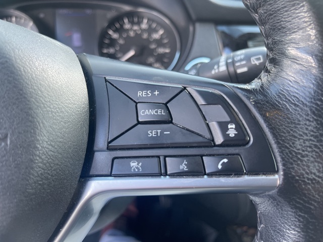 Pre-Owned 2018 Nissan Rogue SV 4 Door SUV in Fort Payne #PC224308A | Landers McLarty Ford