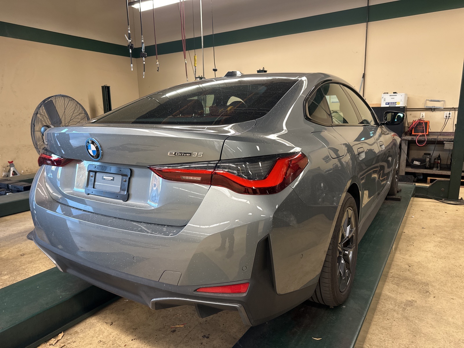 Pre-Owned 2023 BMW i4 eDrive35 4D Hatchback in Anaheim #68P03022 | Land ...