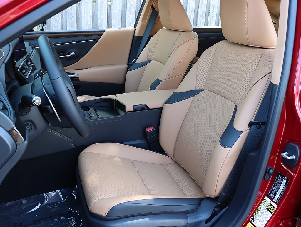 New 2025 Lexus ES HYBRID ES 300h F SPORT DESIGN 4-DOOR SEDAN for sale ...