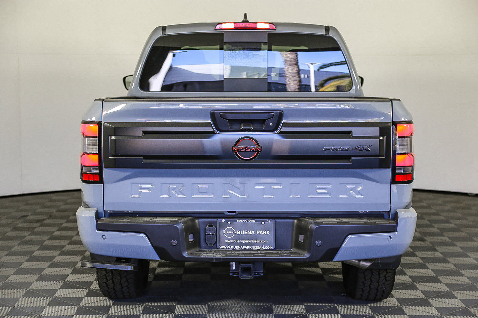 New 2025 Nissan Frontier Crew Cab PRO-4X® Truck in Buena Park #SN626588 | Buena Park Nissan