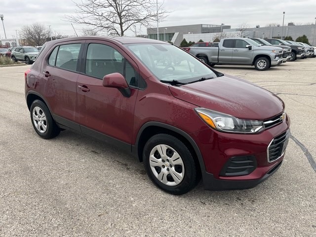 Pre-Owned 2017 Chevrolet Trax LS 4D Sport Utility in West Allis # ...