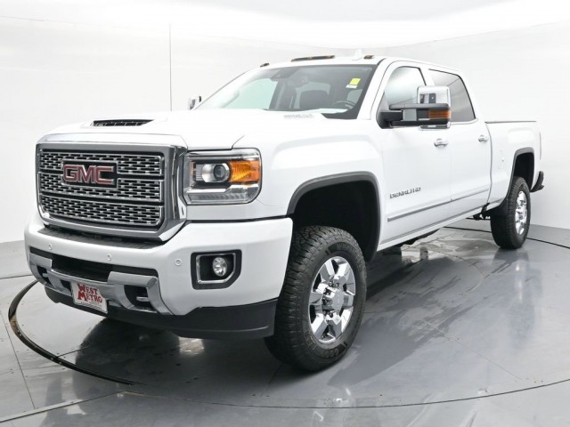Pre-Owned 2019 GMC Sierra 3500 HD Denali Crew Cab in Monticello #G25 ...