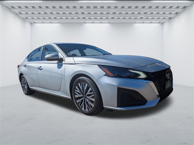 Pre-Owned 2023 Nissan Altima 2.5 SV 4D Sedan in Fort Walton Beach # ...