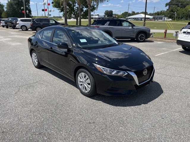 Nissan Altima vs Nissan Sentra | In-Depth Comparison