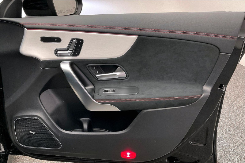 New 2026 Mercedes-Benz CLA 250 4MATIC Coupe in Surrey #20CAGT07470 ...