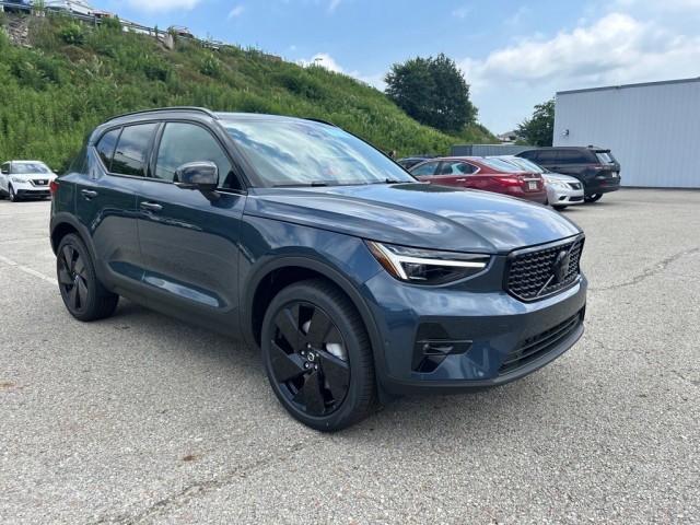 New 2026 Volvo XC40 Ultra Black Edition Sport Utility in Indiana #526030 | Delaney Automotive
