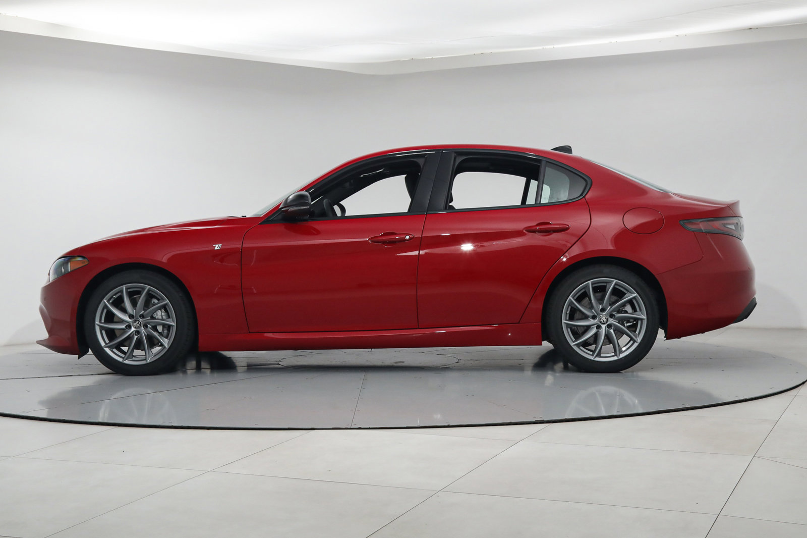 New 2024 Alfa Romeo Giulia Ti For Sale $46,615 | Alfa Romeo Fort ...