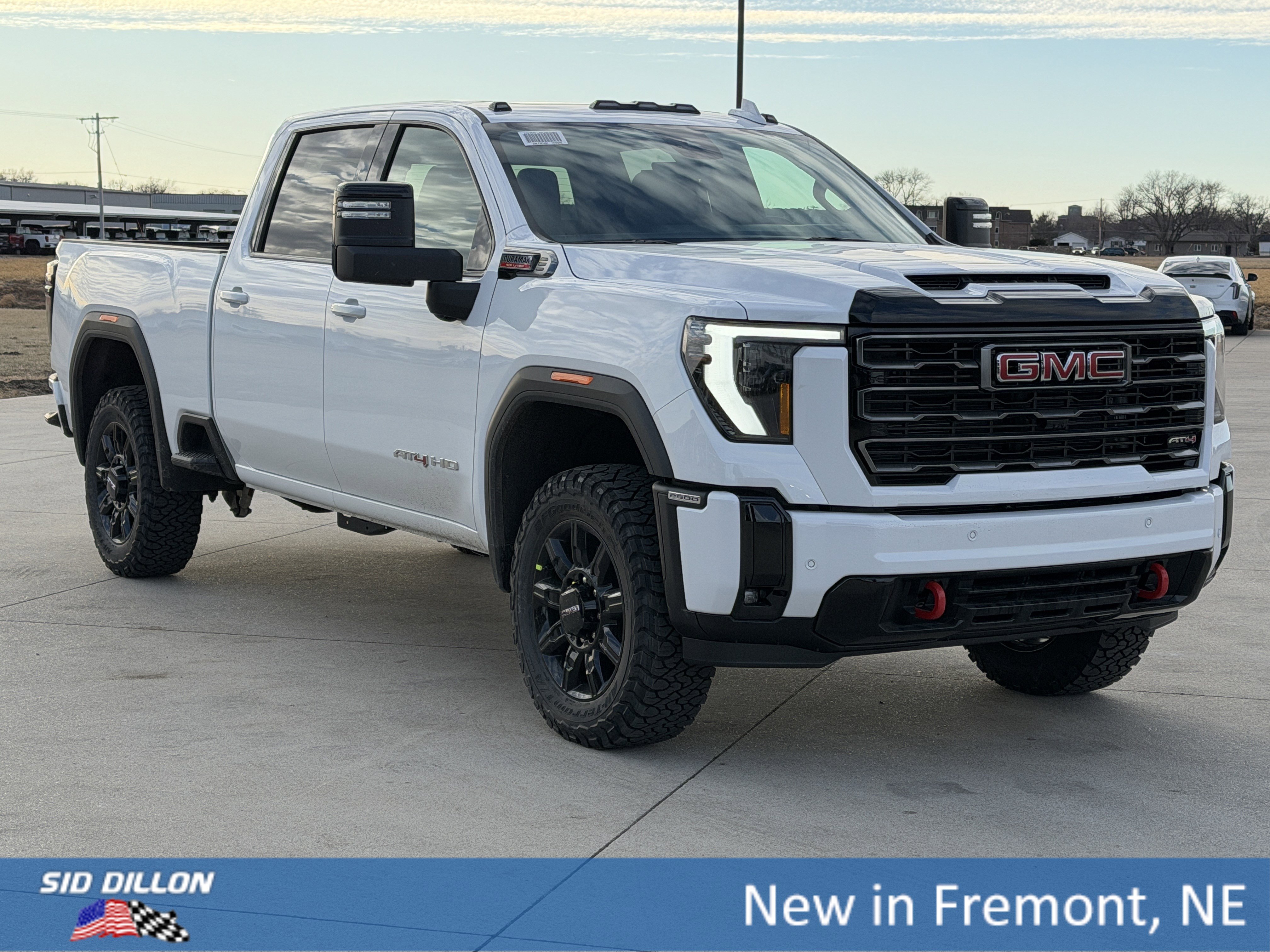 New 2026 GMC Sierra 2500 HD AT4 Crew Cab in Fremont #2G26482 | Sid ...