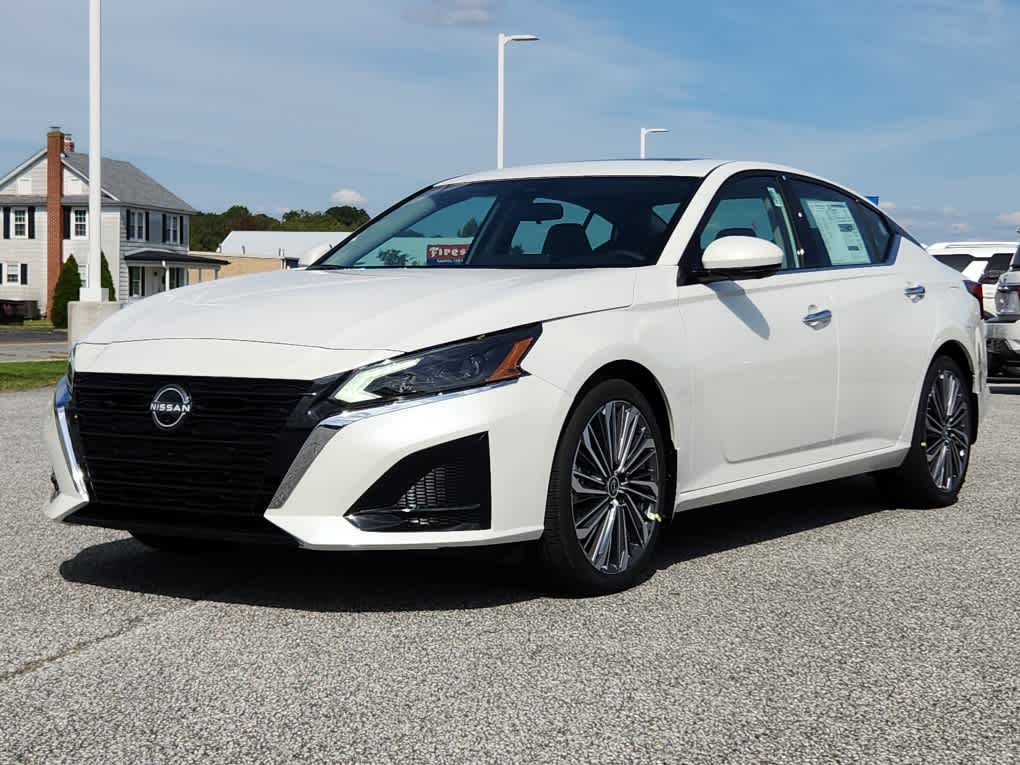 New 2024 Nissan Altima 2.5 SL 4dr Car in Newark #24018 | Hertrich ...