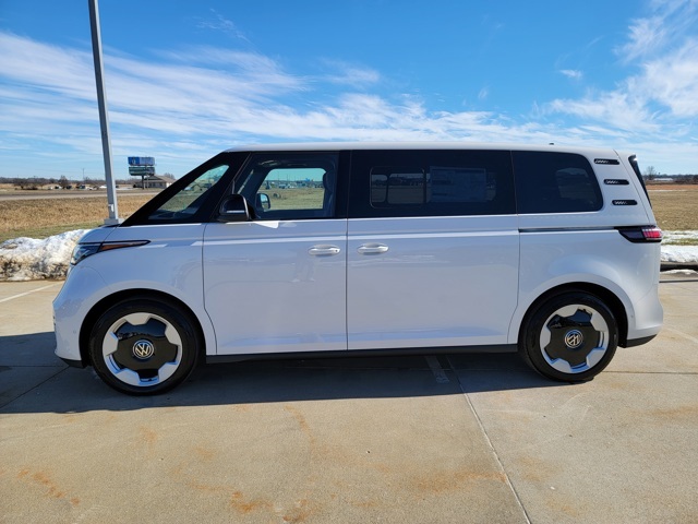 New 2025 Volkswagen ID. Buzz Pro S 4D Passenger Van in Marion #V4228 ...
