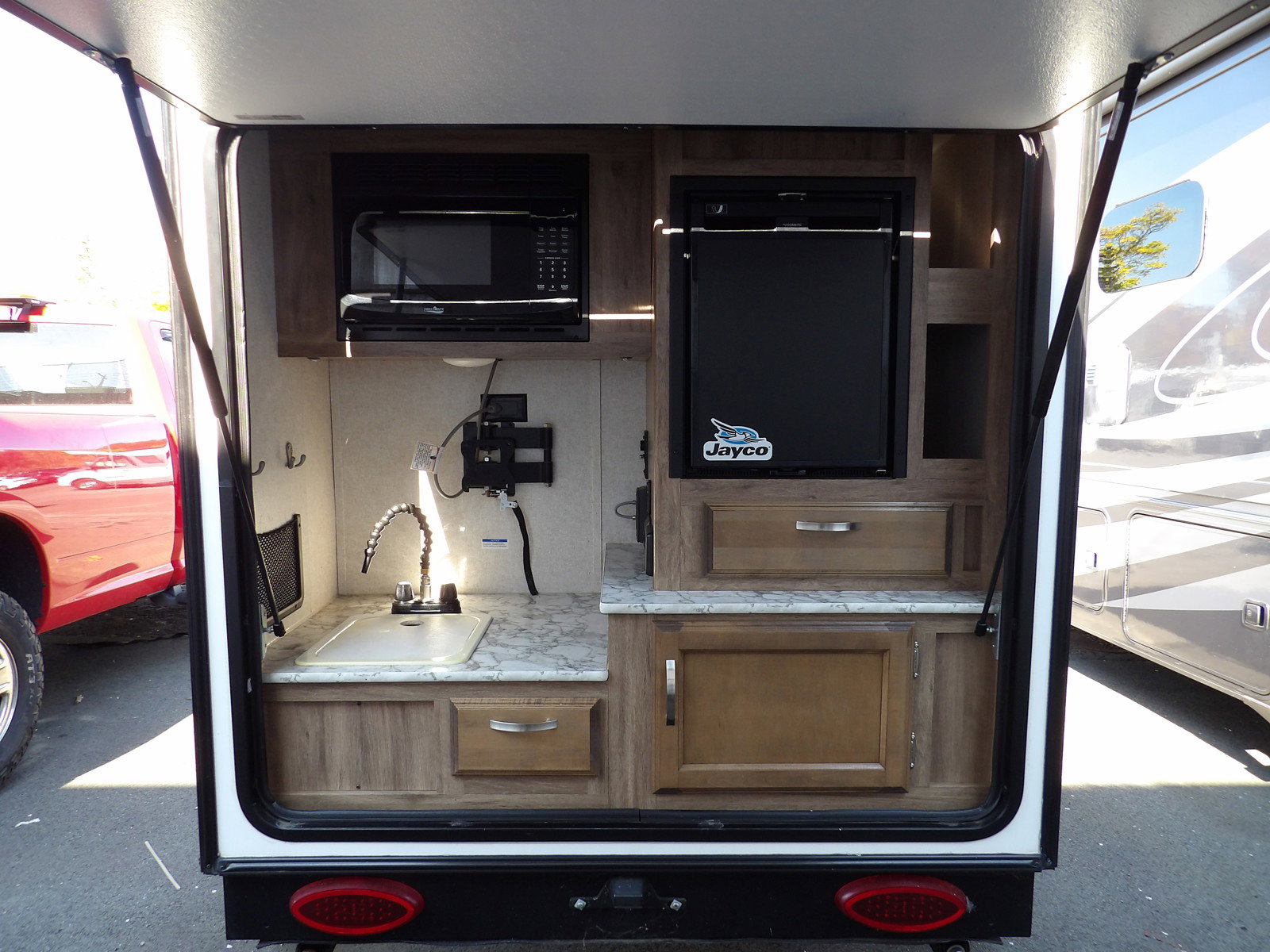 Pre-Owned 2019 Jayco Hummingbird 10RK Travel Trailer in Bristol #RV936A ...