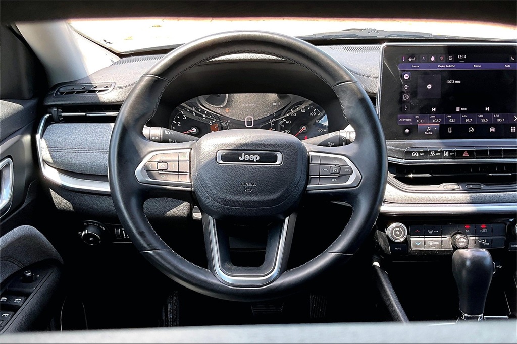 Certified Pre-Owned 2022 Jeep Compass Latitude Lux 4 Door SUV in Alvin ...