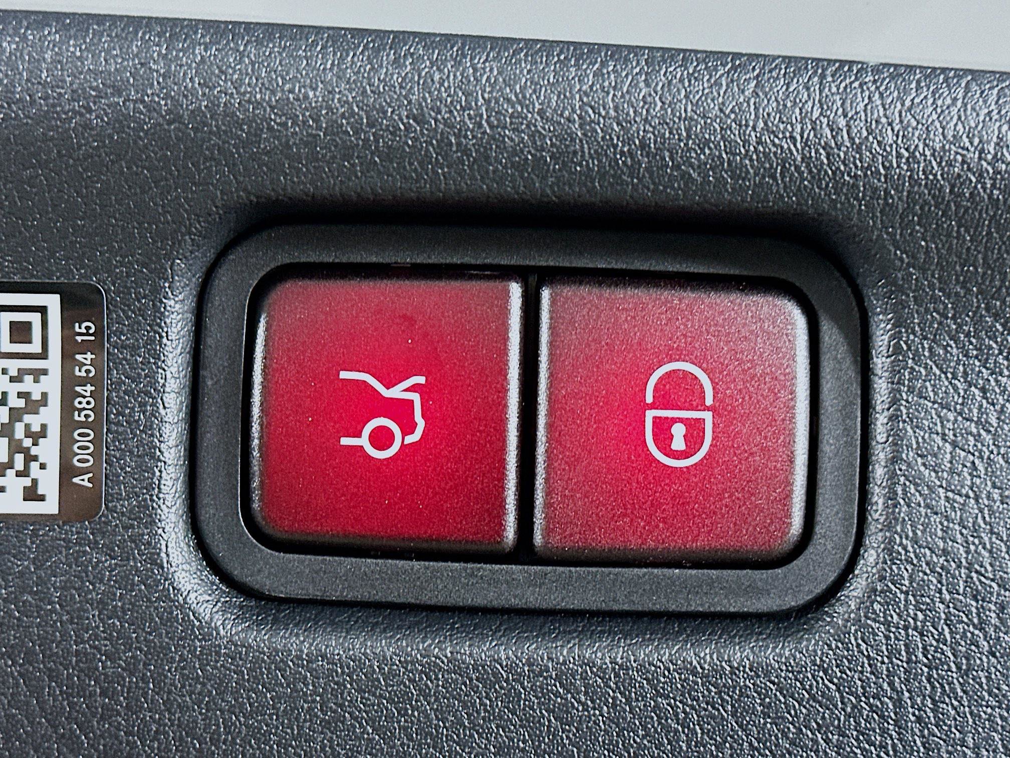 Pre-Owned 2026 Mercedes-Benz C-Class C300 4MATIC® 4D Sedan in Dublin ...