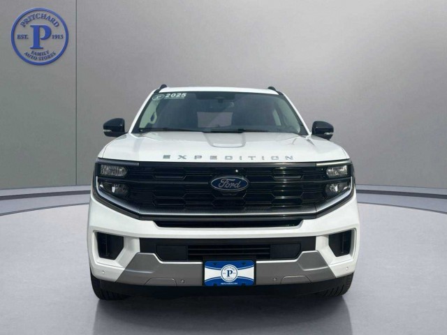 New 2025 Ford Expedition Platinum® MAX EL in Britt #T5025 | Pritchard ...