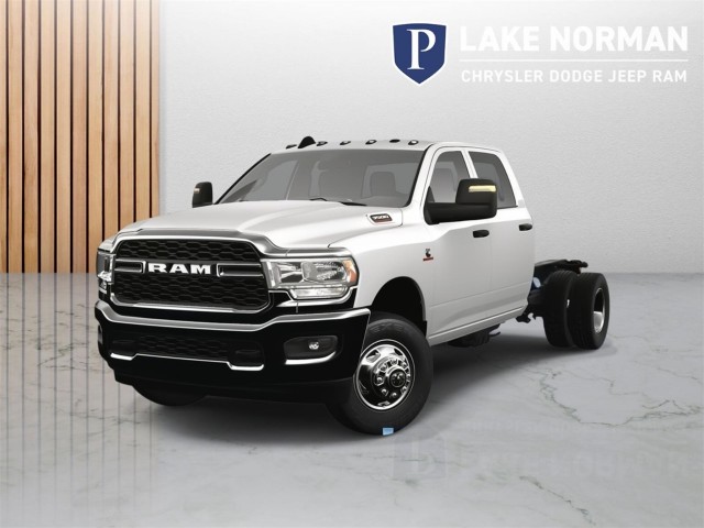 New 2024 RAM 3500 Chassis Cab Tradesman Crew Cab in Gastonia #FL5796 | Parks Chrysler Dodge Jeep ...