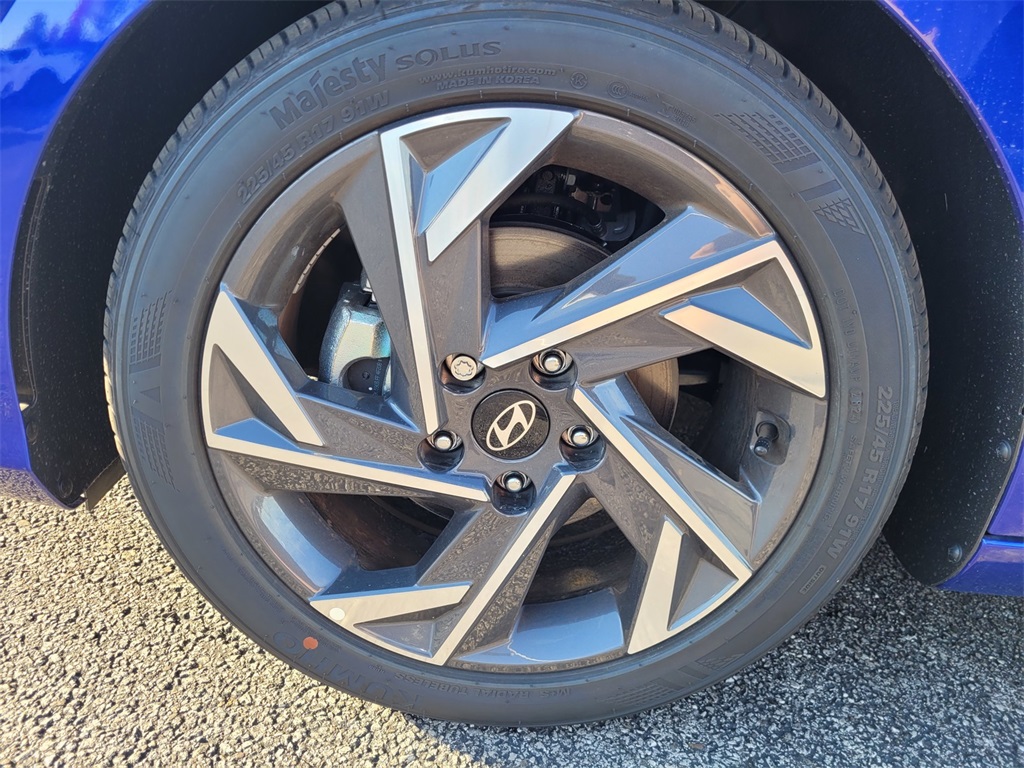 New 2025 Hyundai ELANTRA SEL Convenience 4D Sedan in Cleveland #25HY169 ...