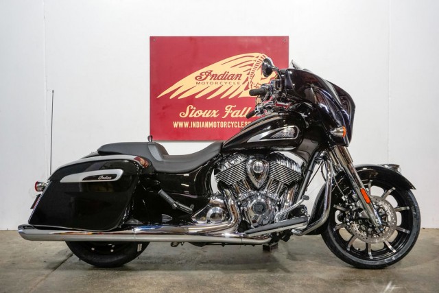 New 2023 Indian Motorcycle® Chieftain® Limited Black Metallic ...