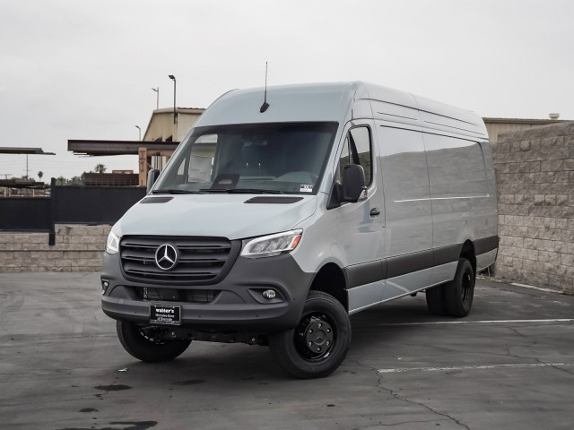 New 2025 Mercedes-Benz Sprinter Cargo Van Full-Size Cargo Van near ...