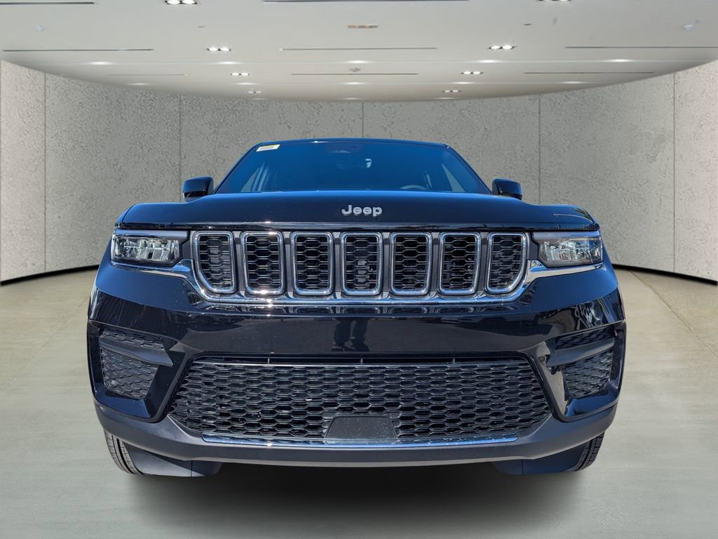 New 2025 Jeep Grand Cherokee Laredo Sport Utility in Fort Pierce ...