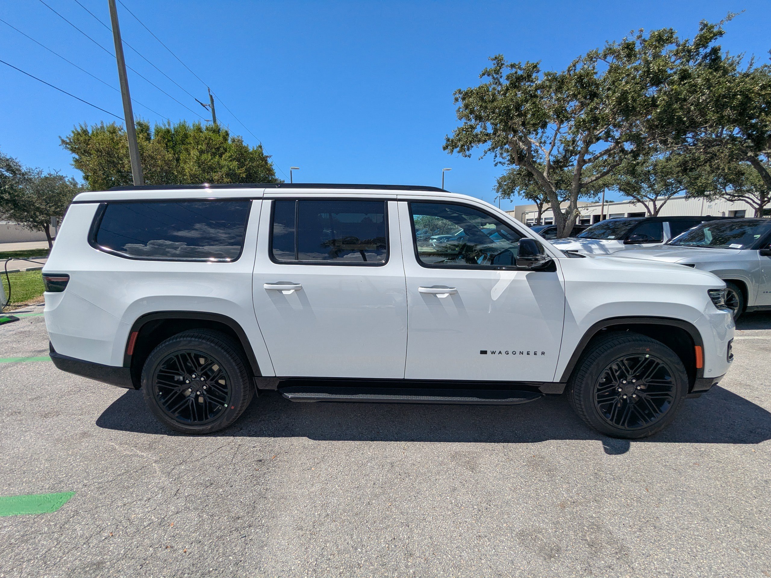 New 2025 Jeep Wagoneer Series II Carbide Sport Utility in Naples # ...