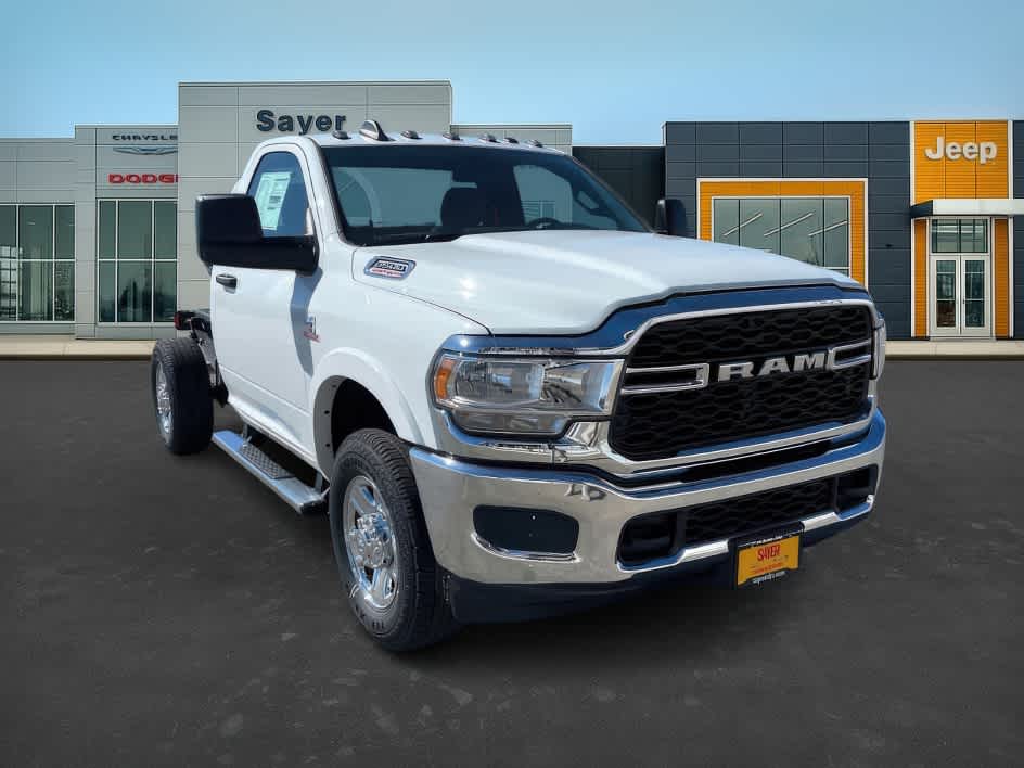 New 2025 Ram 3500 Chassis Cab Tradesman Crew Cab Chassis-Cab in #R523580 | Sayer Auto Group