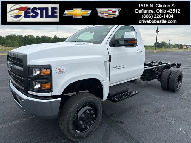 New 2024 Chevrolet Silverado 4500 HD LT Regular Cab in Defiance #24498 ...