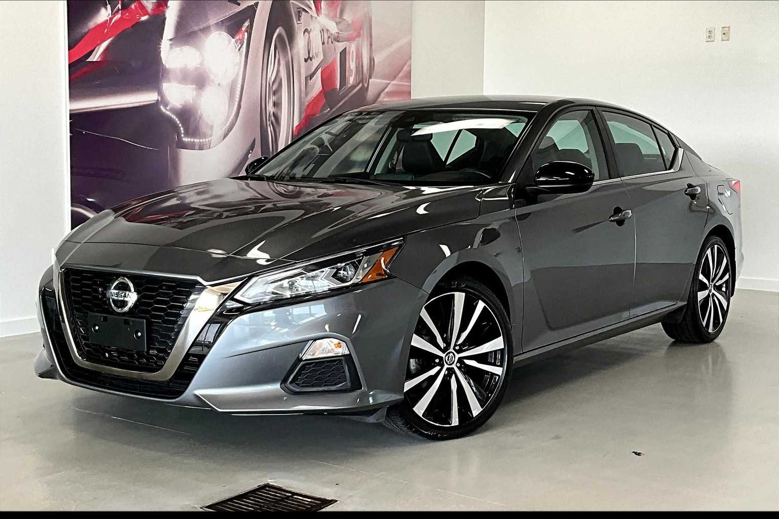 Pre-Owned 2022 Nissan Altima 2.5 SR 4dr Car in Johnston #NN338774AT ...