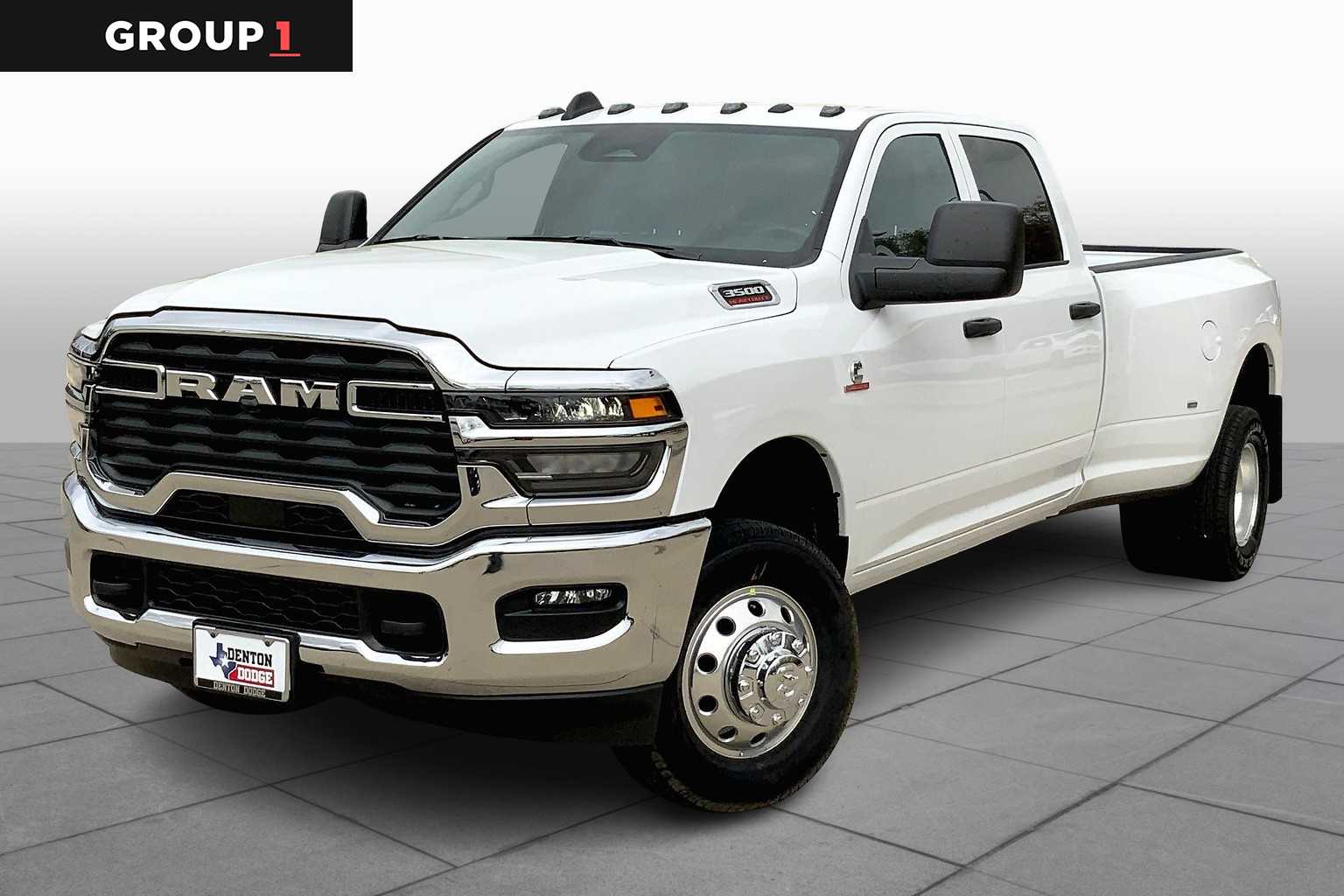 New 2025 RAM 3500 Tradesman Crew Cab in Dallas #SG520609 | Dallas Dodge ...