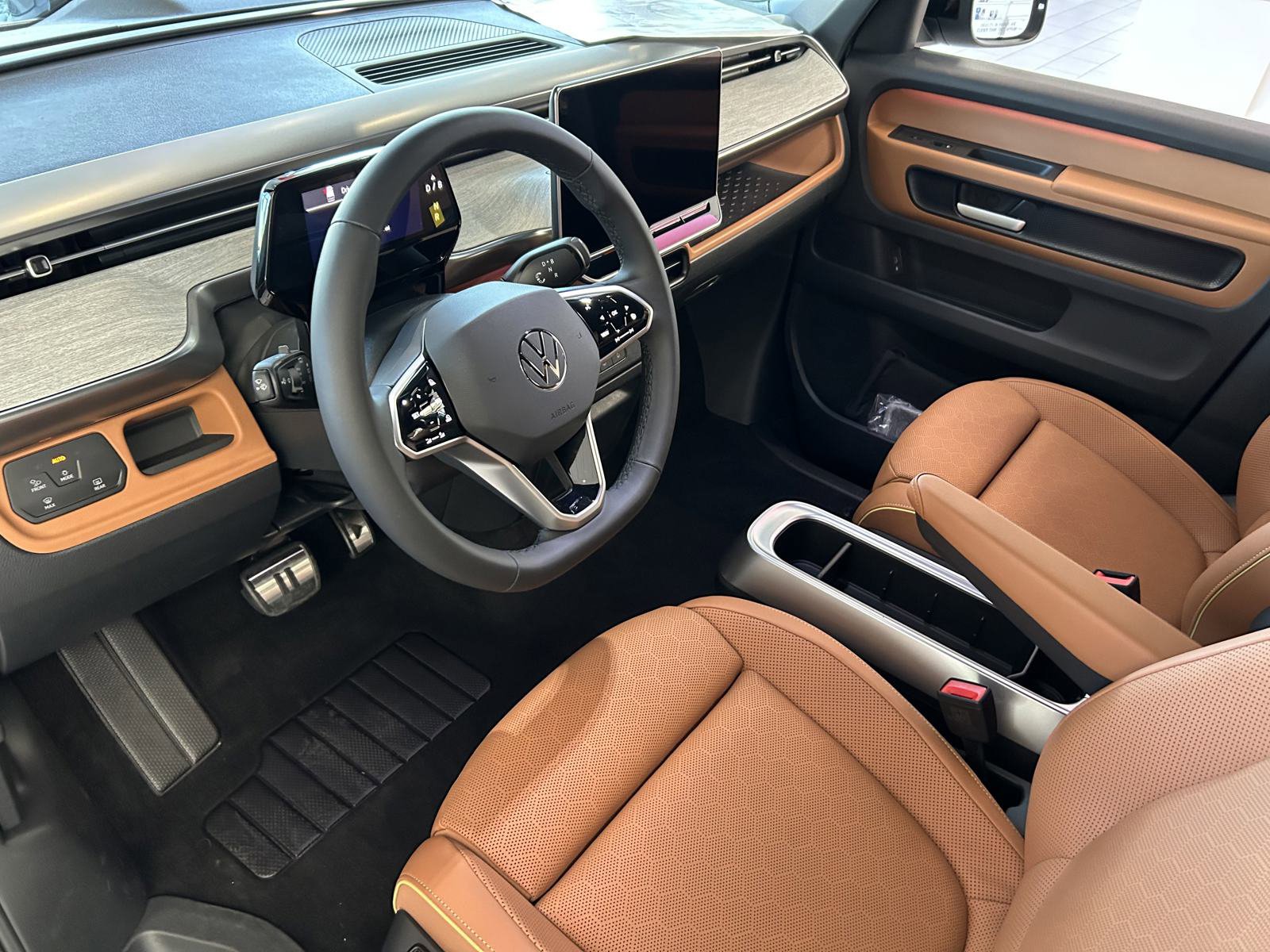 New 2025 Volkswagen ID. Buzz Pro S Mini-van, Passenger in Gilbert # ...