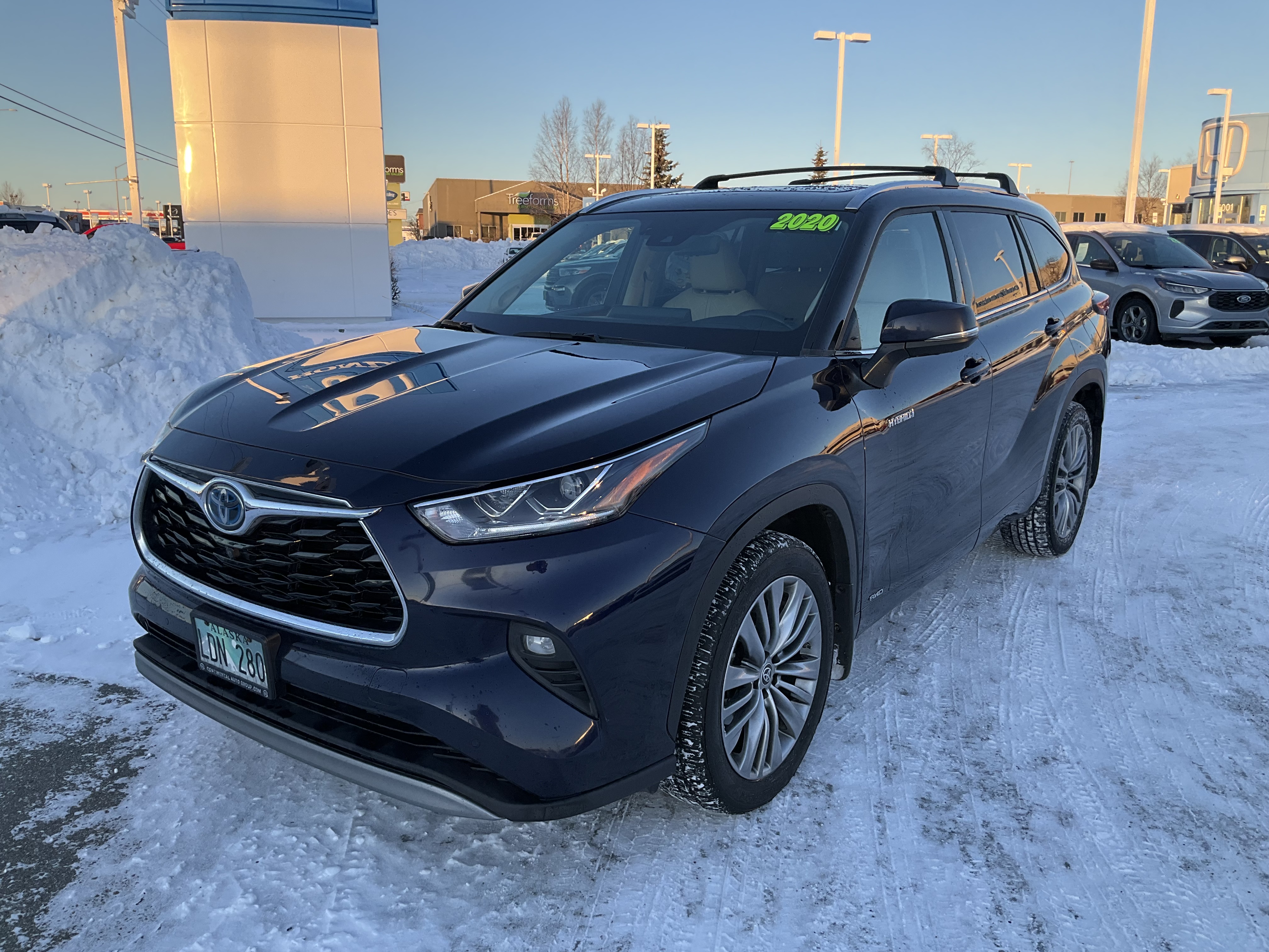 2020 toyota highlander hybrid platinum awd suv store