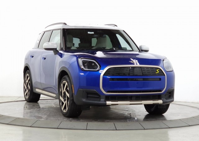 Courtesy 2025 MINI Cooper Countryman Iconic 4D Sport Utility in ...