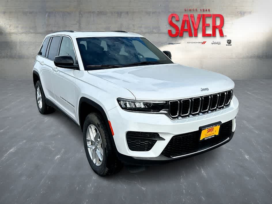 New 2025 Jeep Grand Cherokee Laredo X Sport Utility in #J281016 | Sayer ...