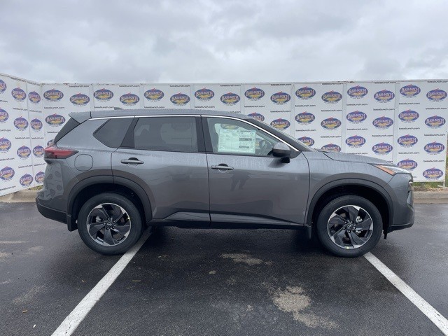 New 2025 Nissan Rogue SV Crossover in San Angelo #NS253 | Jim Bass Nissan