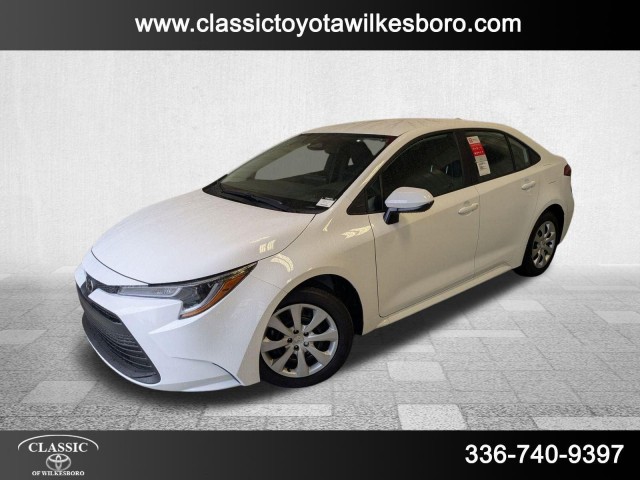 New 2025 Toyota Corolla LE Sedan in North Wilkesboro #T25272 | Classic Toyota of Wilkesboro