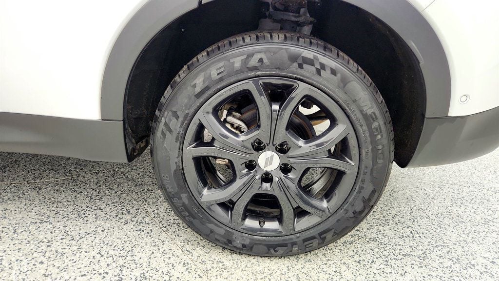 Used 2024 Dodge Hornet GT AWD with Tech Pack, Blacktop Package & Cold ...