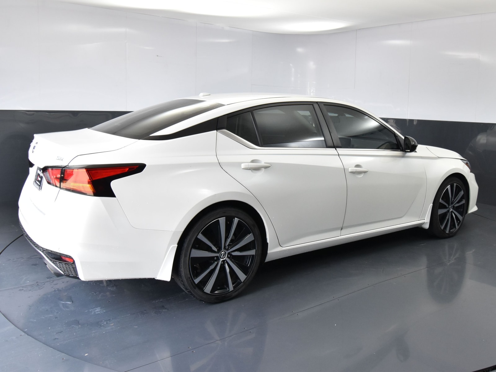 White Nissan Altima Back