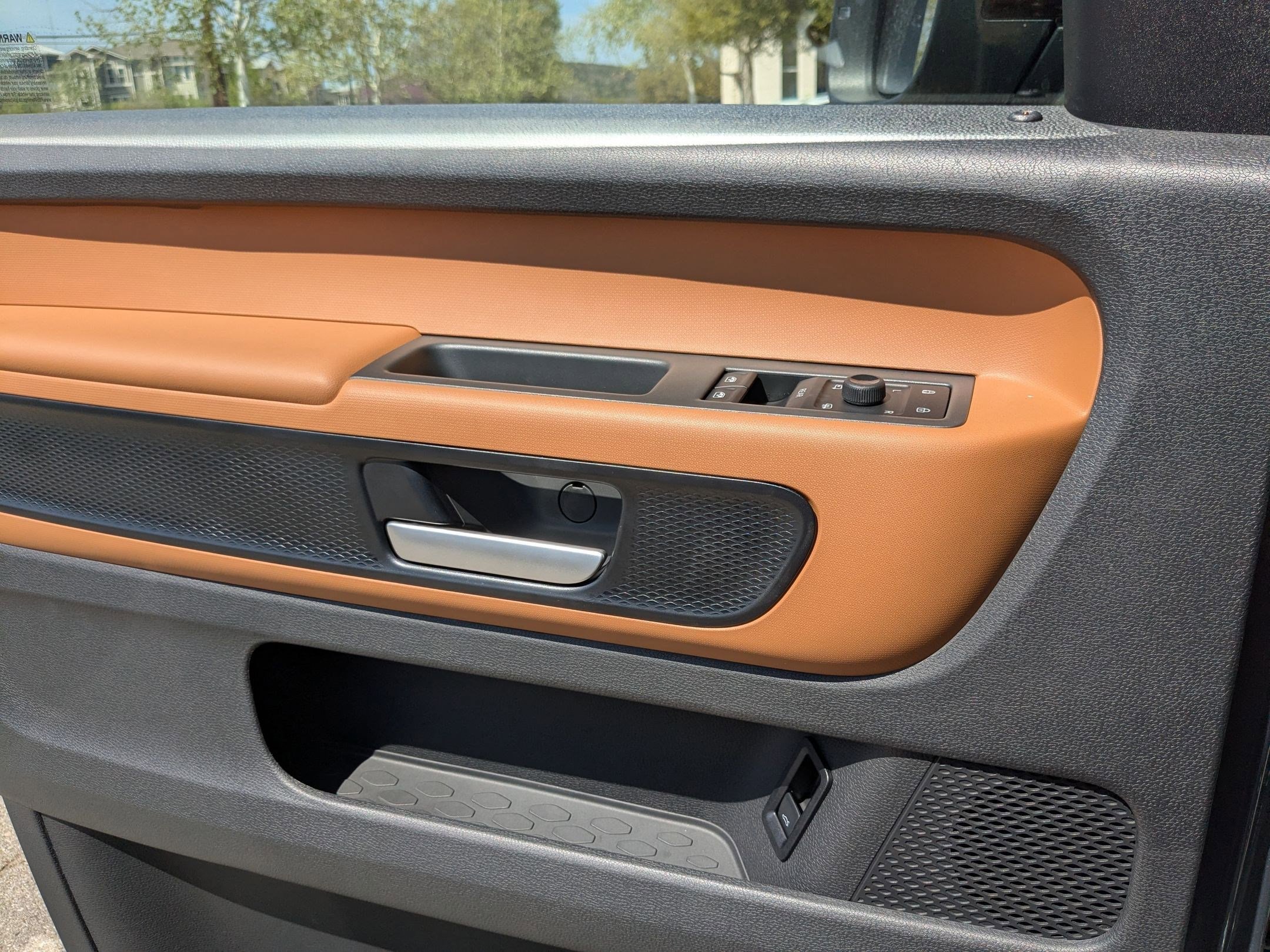 New 2025 Volkswagen ID. Buzz Pro S Mini-van, Passenger in San Antonio # ...