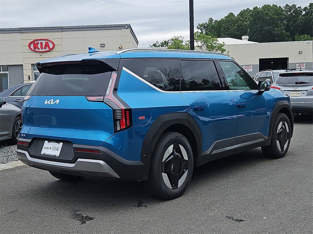 New 2026 Kia EV9 Wind 4D Sport Utility in Allentown #TG005578 ...