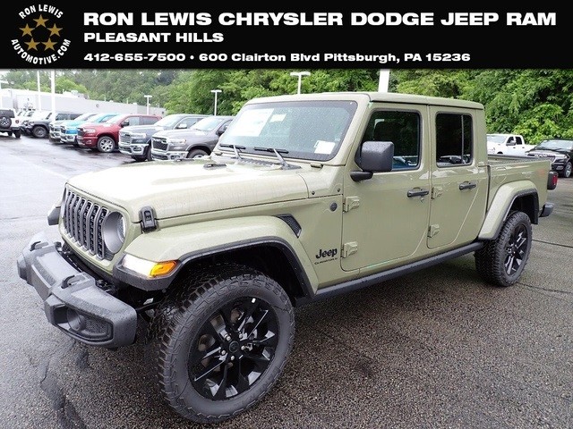 New 2025 Jeep Gladiator Nighthawk Crew Cab in Pittsburgh #V5289 | Ron ...