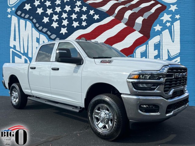 New 2025 RAM 2500 Tradesman Crew Cab 4×4 6’4″ Box Crew Cab in Greenville #R25147 | Big O Dodge ...