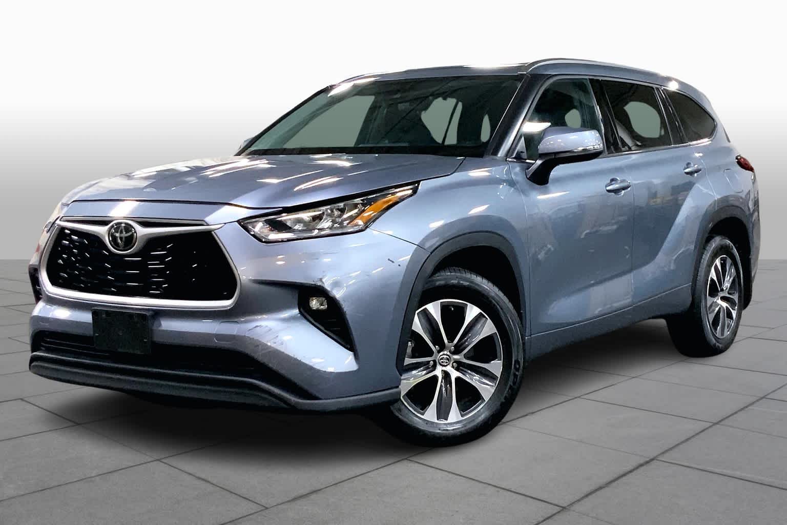 Certified Pre-Owned 2020 Toyota Highlander XLE in Danvers #LS024219 ...