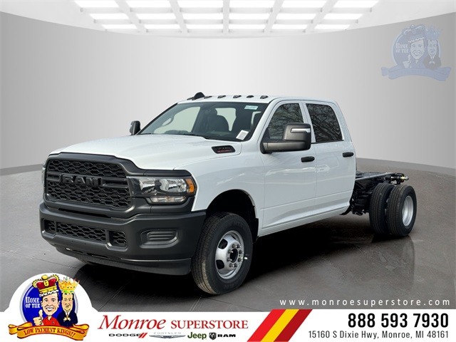 New 2024 RAM 3500 Chassis Cab TRADESMAN Crew Cab in Shelby #RG232130 | Buckeye Chrysler Dodge ...