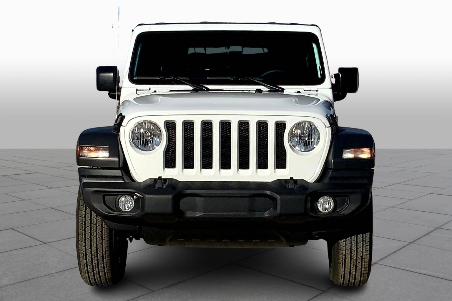 Jeep Wrangler White