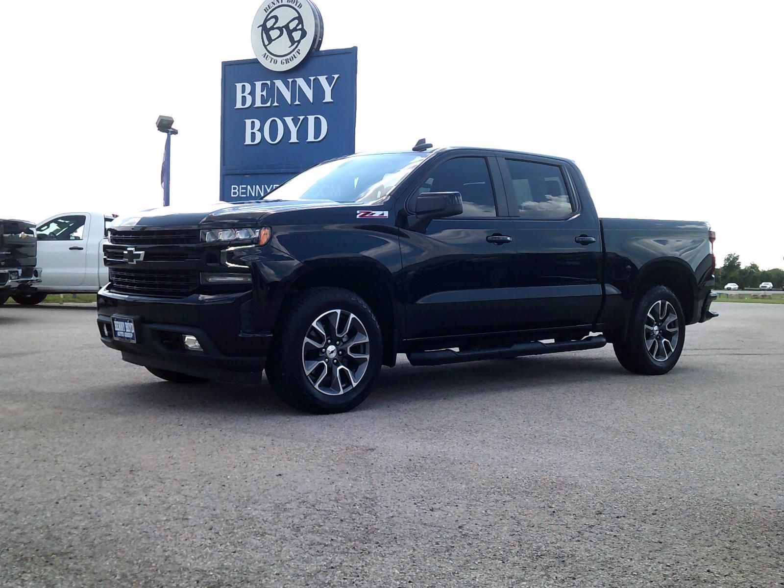 Chevy Silverado 2022 Black